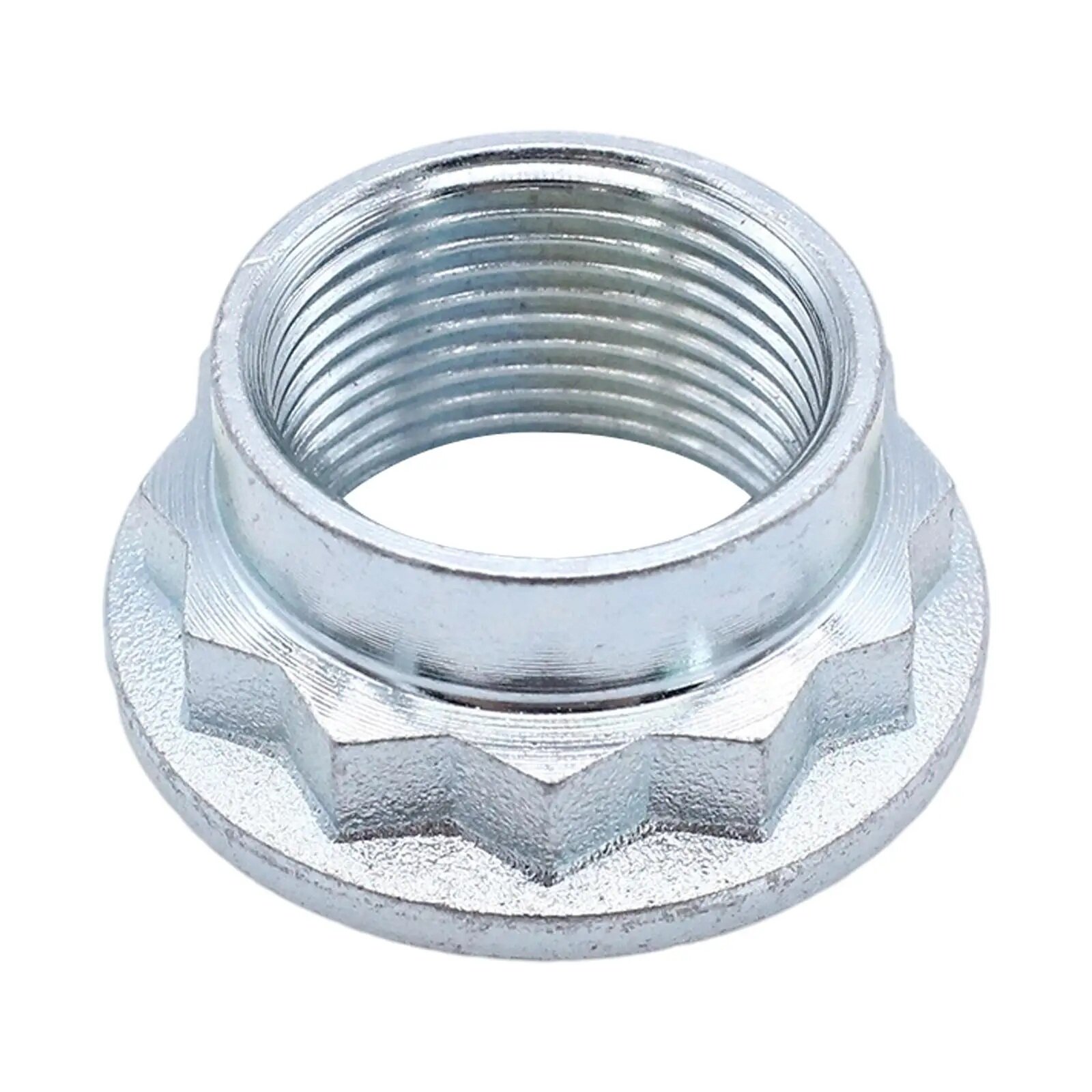 Гайка перередней ступицы Chery Amulet A11-3301017BB