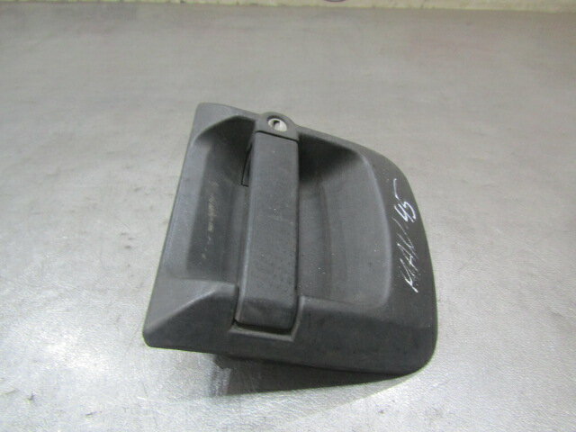 Ручка двери наружная правая MAN TGA, TGX, TGS, TGL, TGM