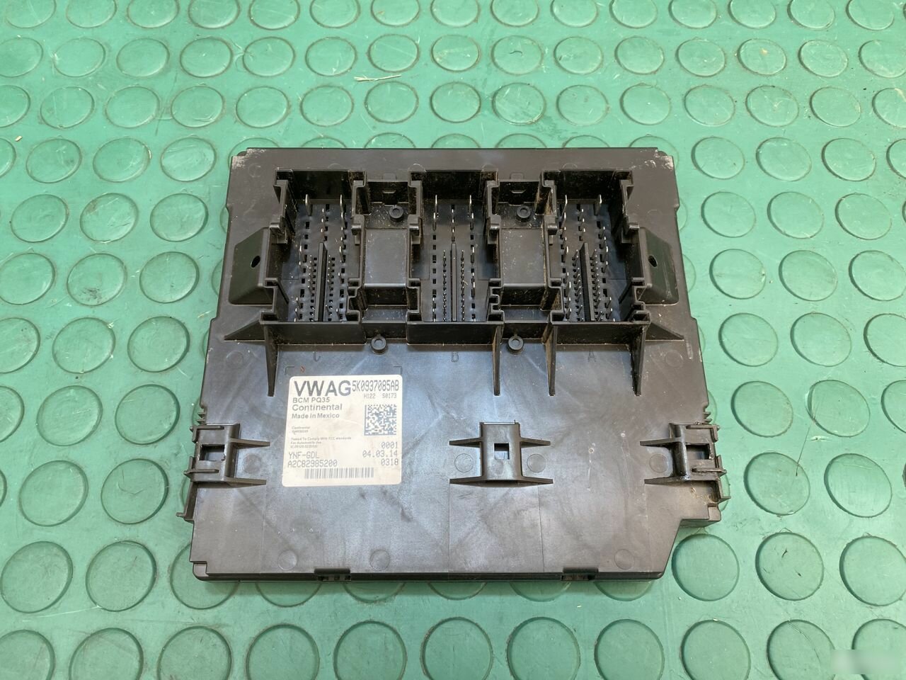 Блок BCM комфорта VW Passat B7 US 2014 5K0937085AB