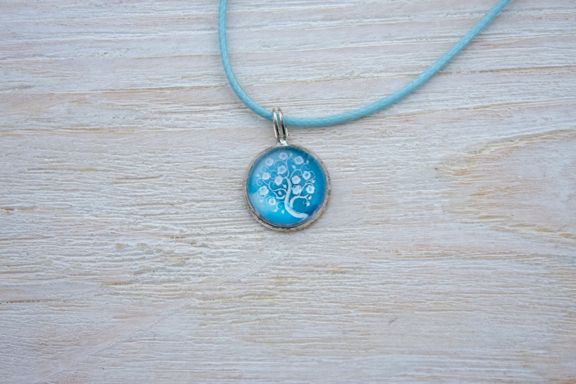 Подвеска, стекло