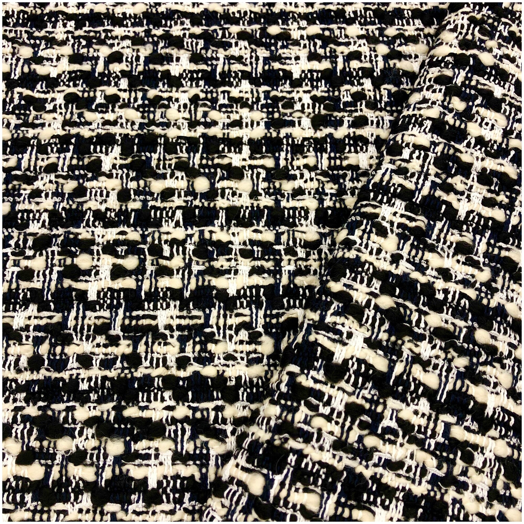 Ткань твид, черно-белая айвори, плотность 750гр, ширина 140см, Франция, любой метраж кратный 1м