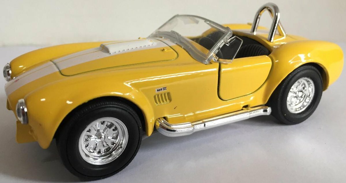 Машинка 1:38 Welly 1965 Shelby Cobra 427 S/C 43761W