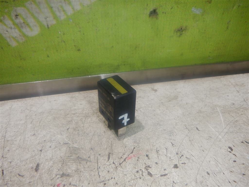 Реле Ford Focus 1 1998-2004