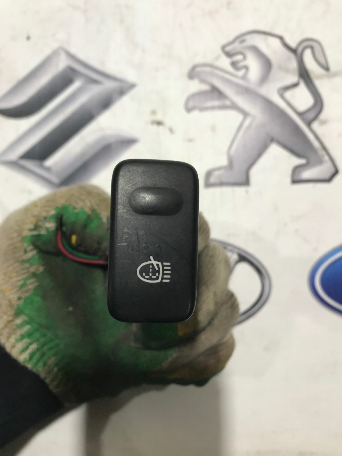 Кнопка омывателя фар Hyundai Galloper I (1991—2003)