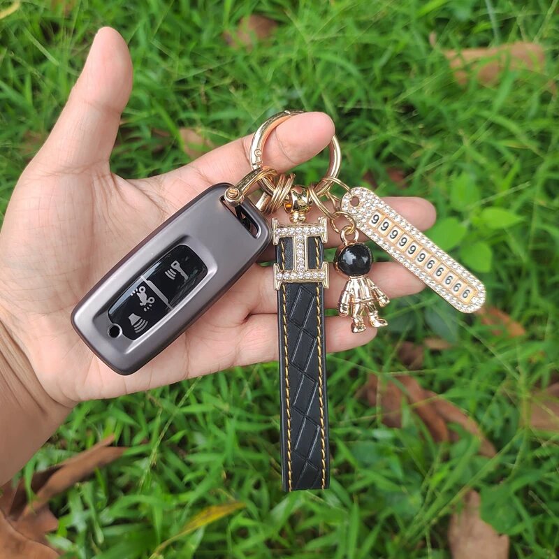 Металлический серый ключевой чехол с плоским дизайном для Honda PCX160 с пледовым брелоком, золотым астронавтом и