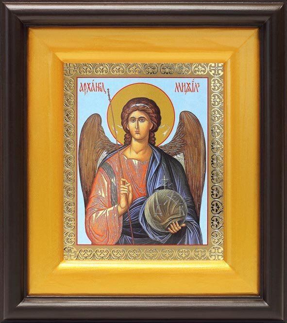 Архангел Михаил, Архистратиг (лик № 071), икона в широком деревянном киоте 16,5*18,5 см