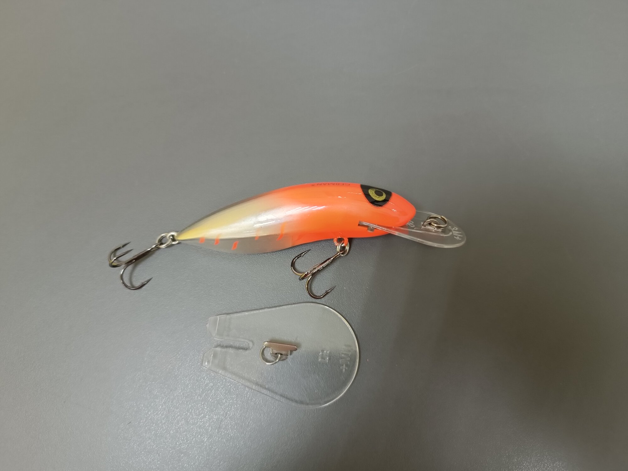 Воблер German Aggressor 85, цвет Н004, 85 мм, 12 гр, плавающий, 4 м