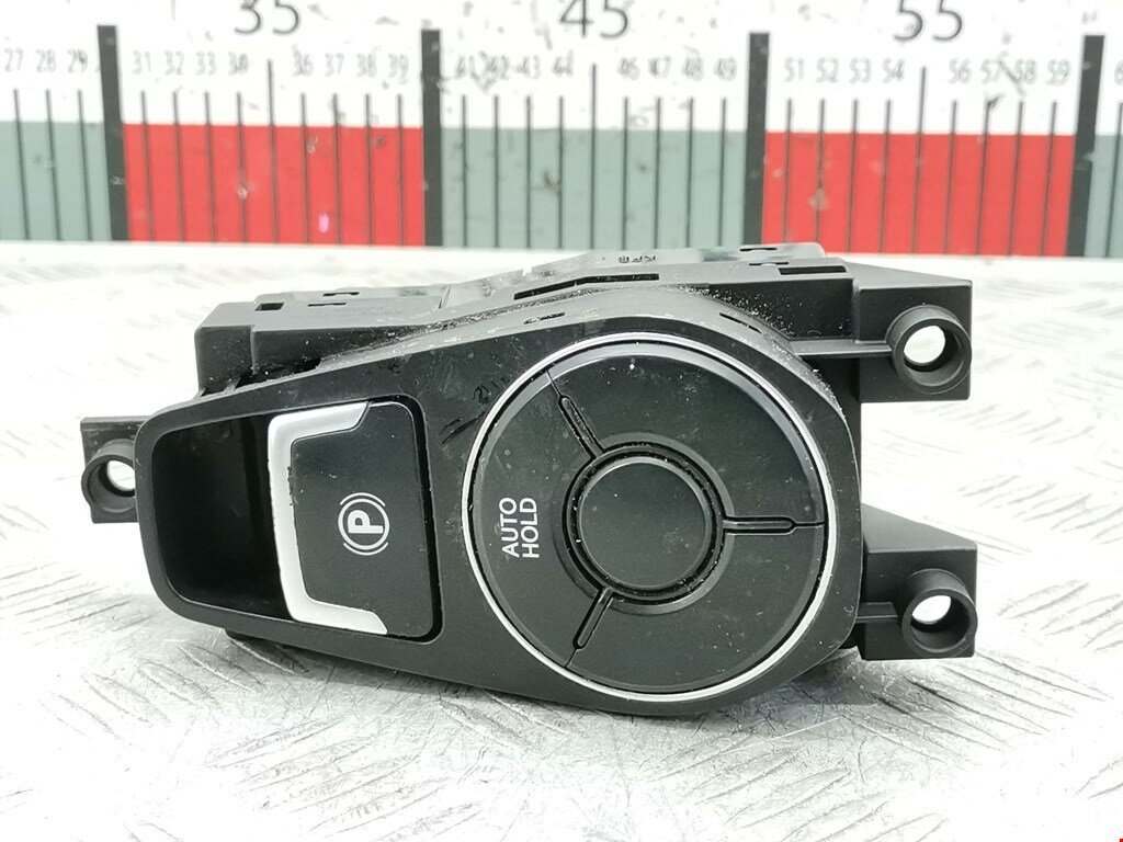 Кнопка ручного тормоза Hyundai i40 (VF) 937663Z510 арт. 2180350