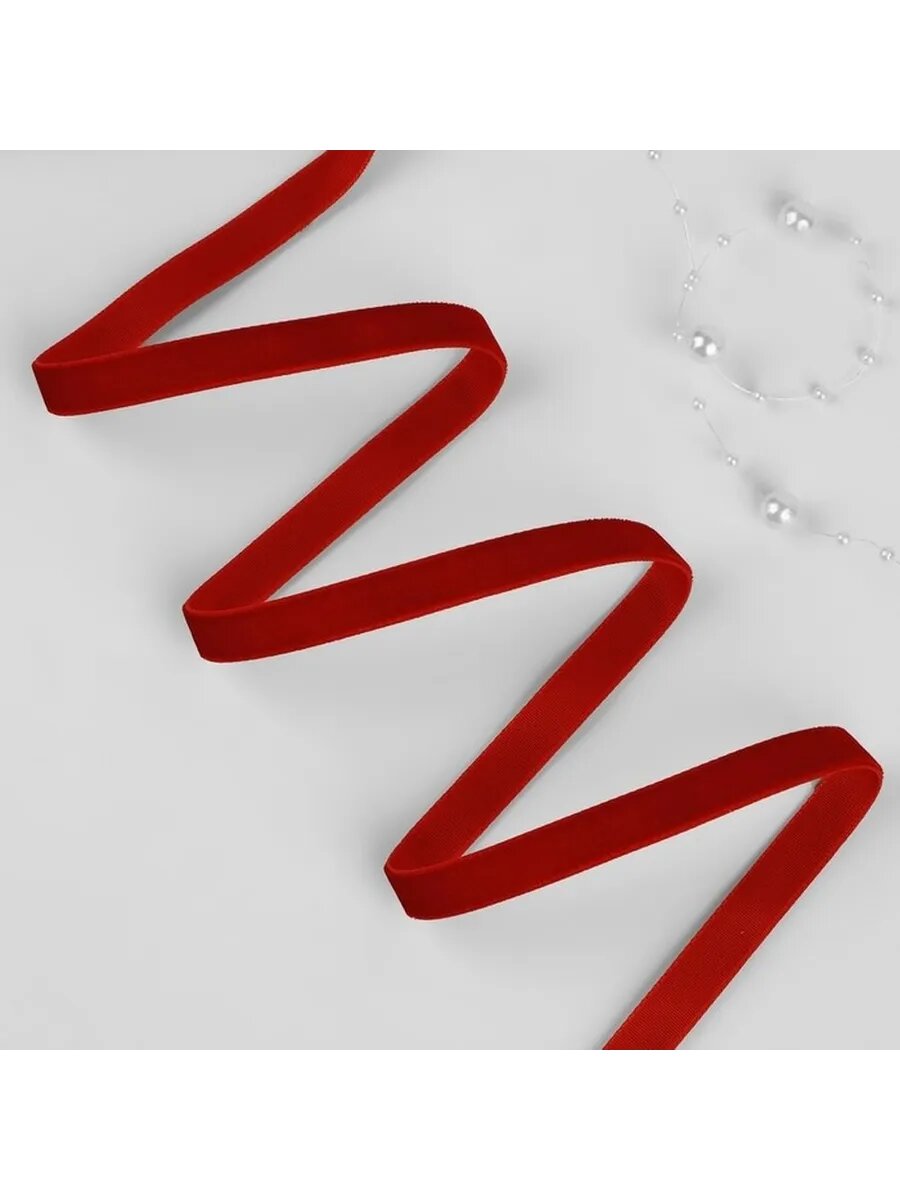 Роскошная бархатная лента красного цвета 10 мм