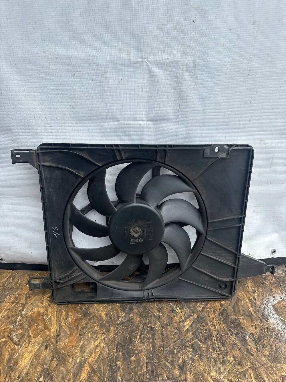 Вентилятор радиатора Nissan Qashqai j10 1.6 2.0 21481-JD21A