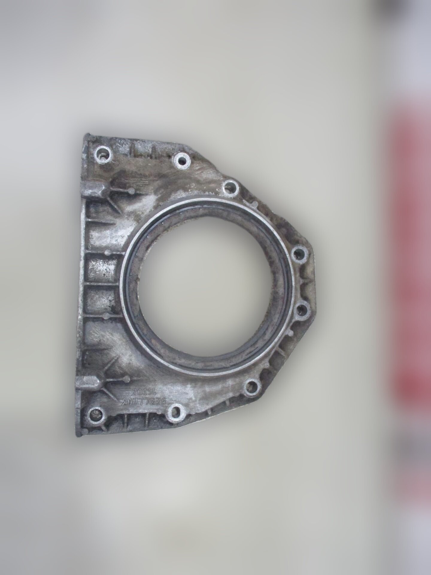 Крышка передняя двигателя DXI11, D9 Renault, Volvo