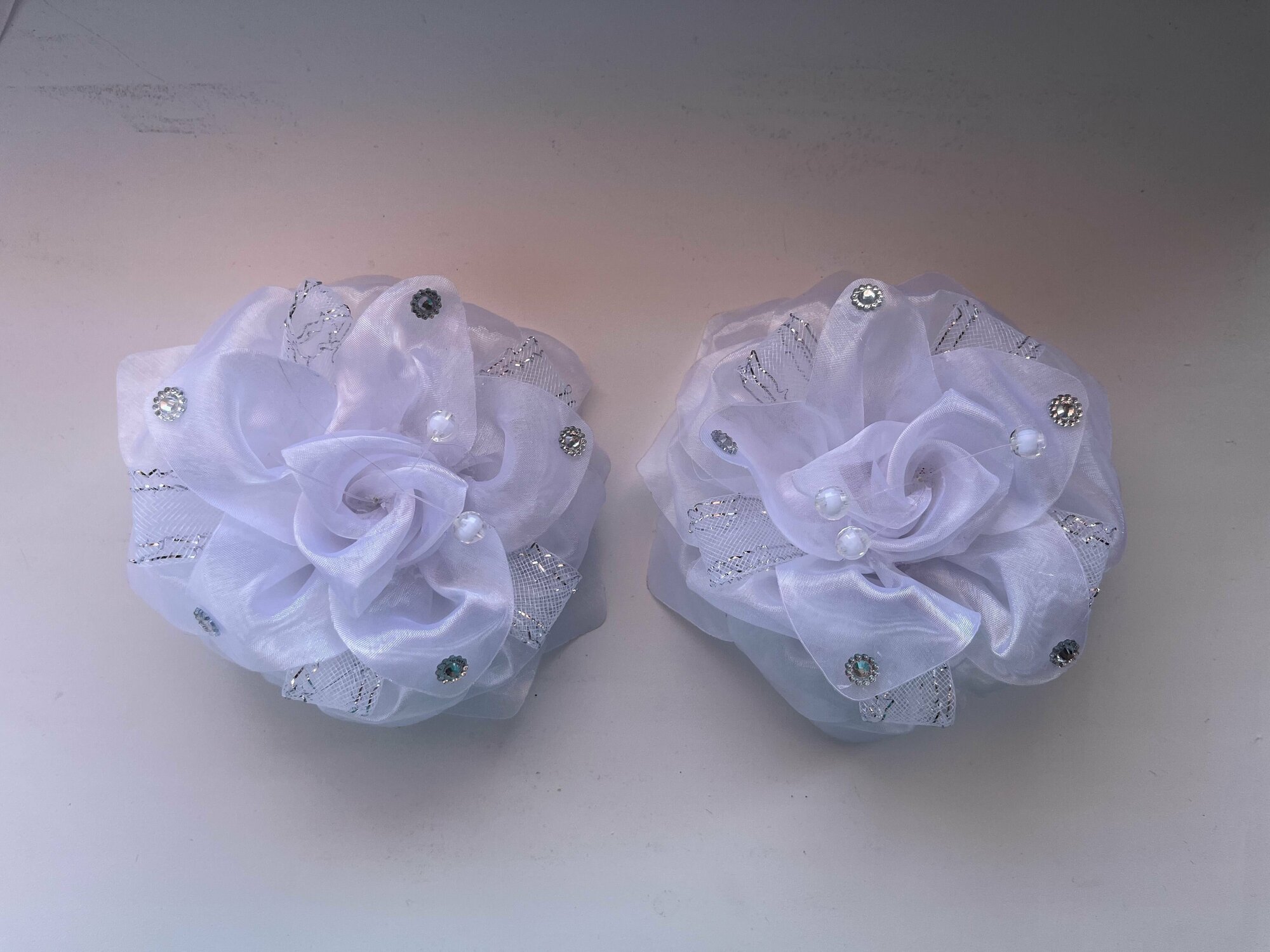 Бант школьный белый 2 шт