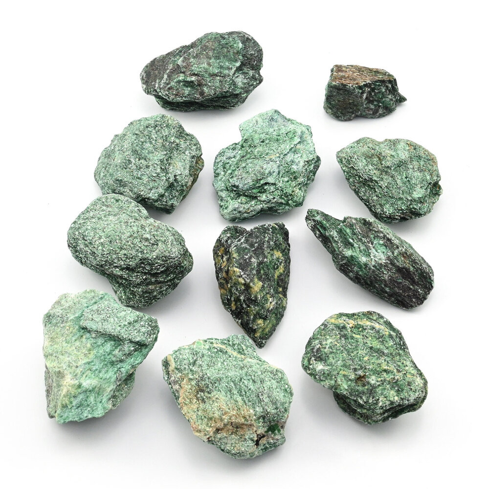 Минерал фуксит в коробочке 180*125*45мм .