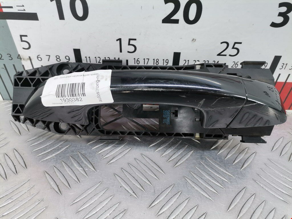 Ручка двери наружная задняя правая Volkswagen Golf 6 1K8837205F арт. 1930382