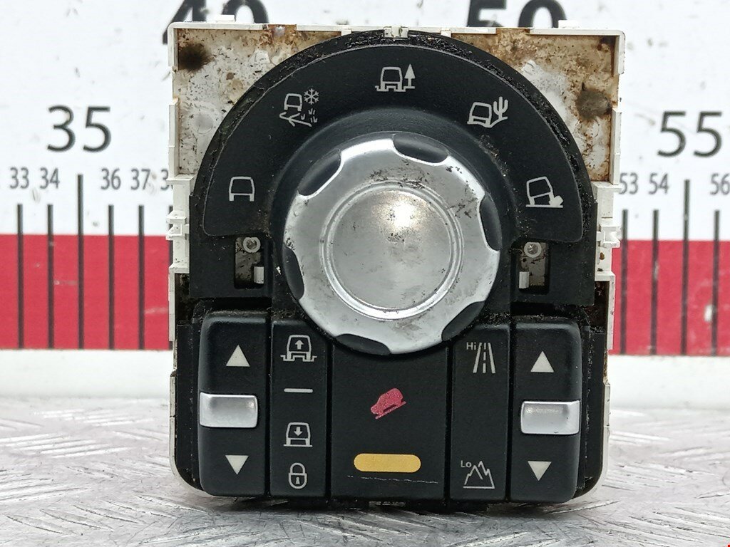 Кнопка переключения режимов подвески Land Rover Range Rover 3 YUD501361 арт. 2010146