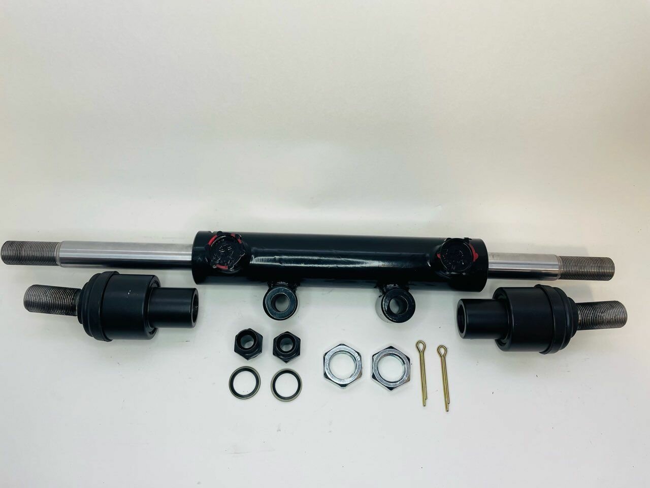 Гидроцилиндр двухсторонний рулевой трактора Т-25 с шрусами