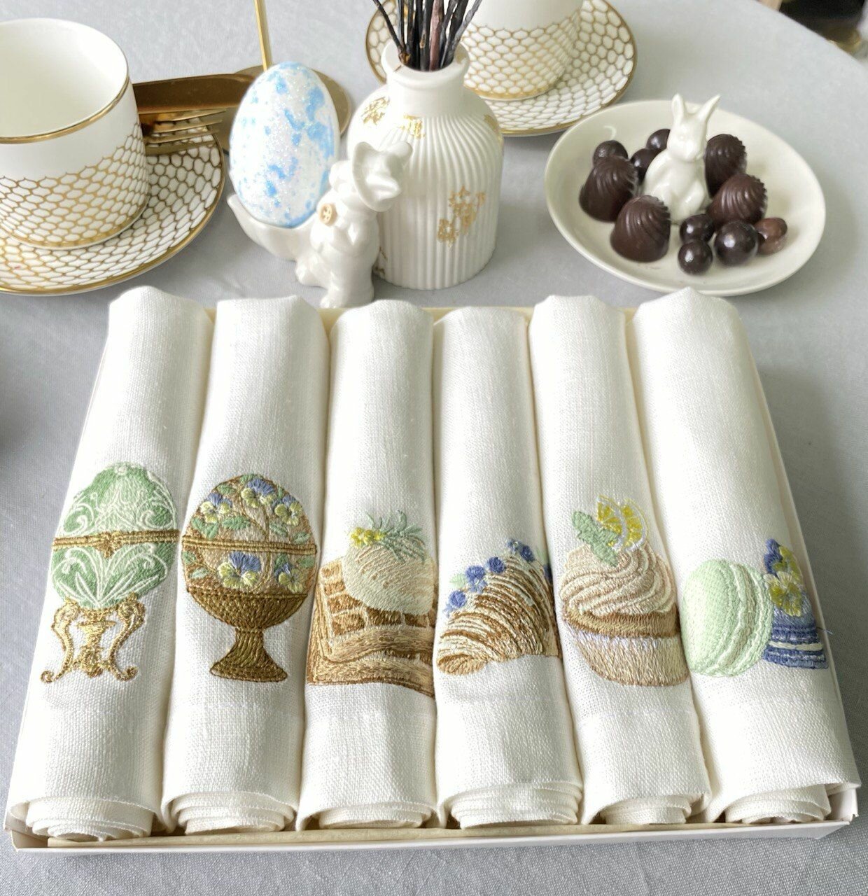 Подарочный набор салфеток сервировочных с вышивкой "За чаем", лен, 6 шт