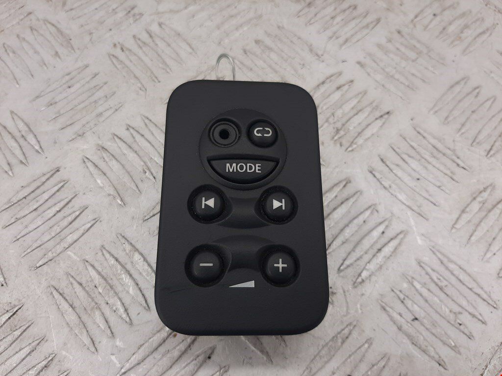 Блок мультимедиа Land Rover Discovery 3 XQF500040 арт. 832847