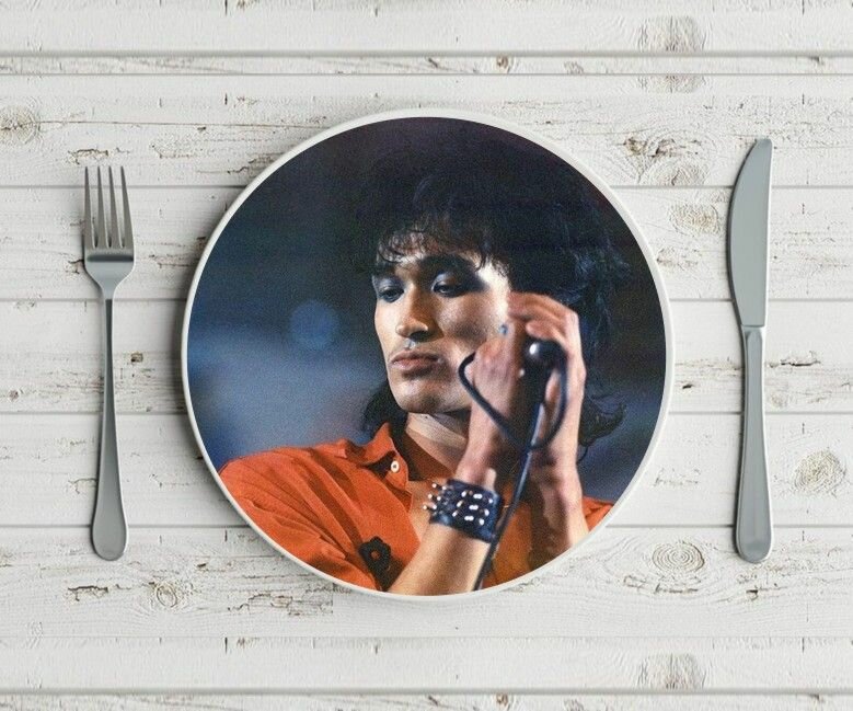 Тарелка Кино, Виктор Цой №26