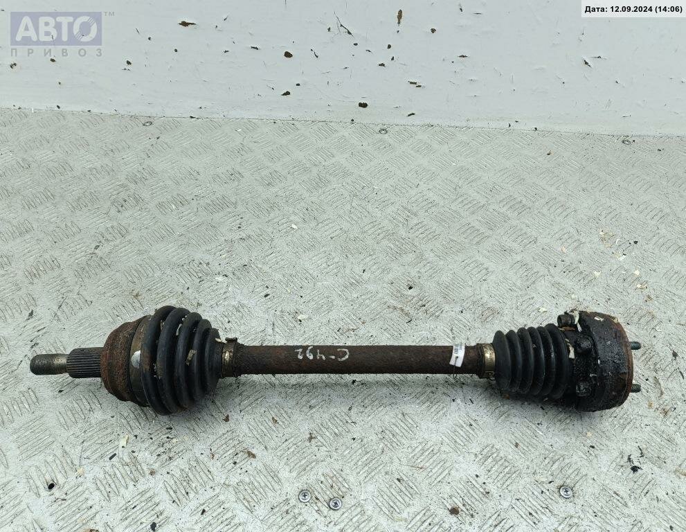 Полуось передняя левая Volkswagen Golf-4