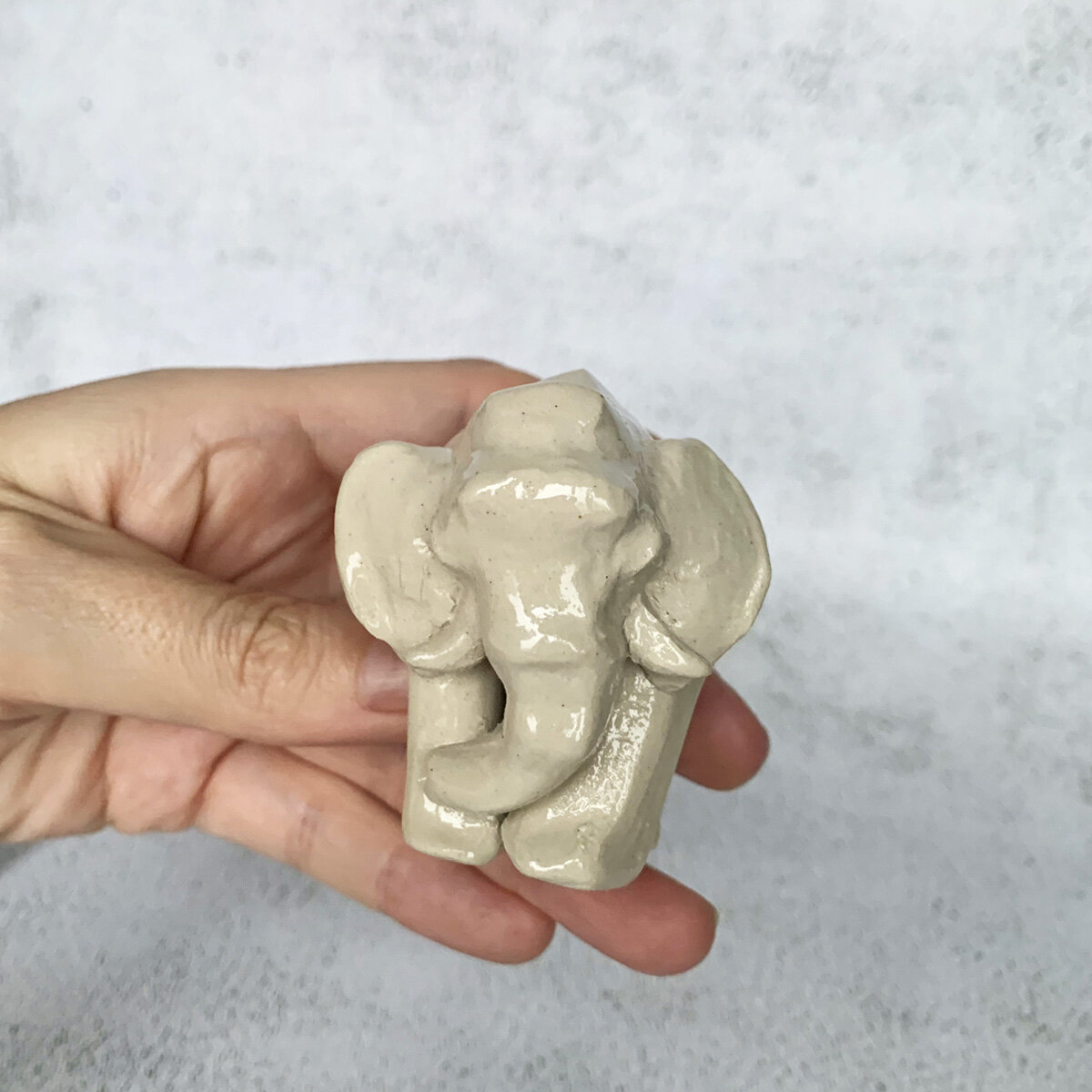 Cтатуэтка слона керамика