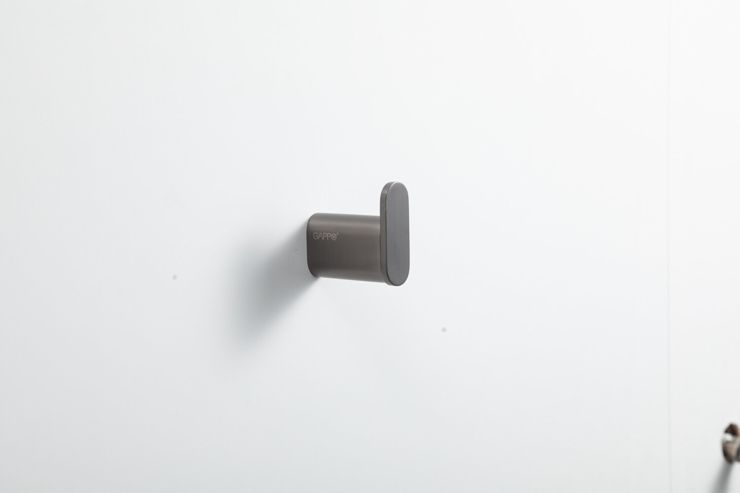 Крючок GAPPO G30905-19 оружейная сталь, металл, крепление шурупы