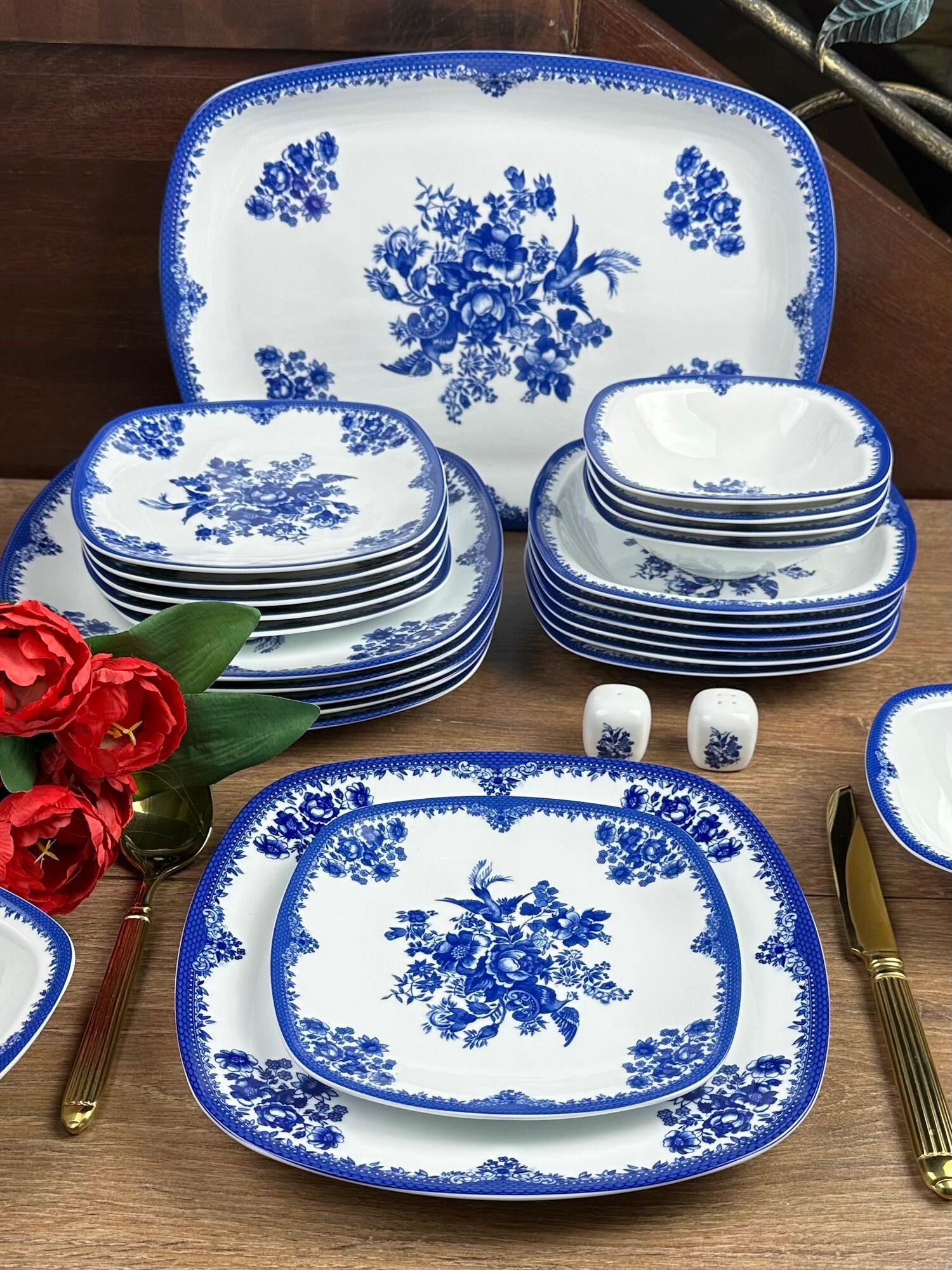 Сервиз фарфоровый обеденный Quattro Florence 27 предметов на 6 персон