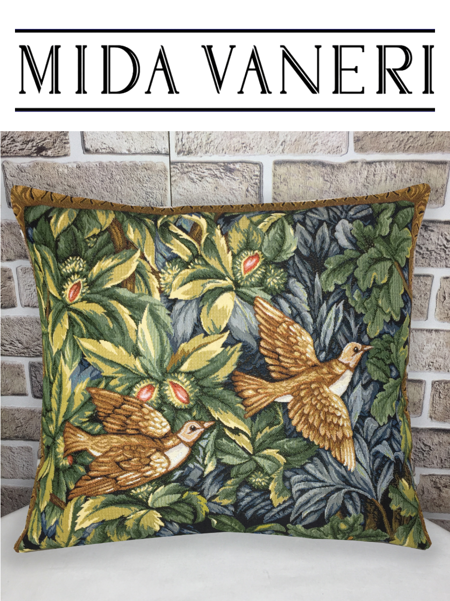 Декоративная гобеленовая наволочка "Лесные обитатели Птички" 45*45 см, MIDA VANERI