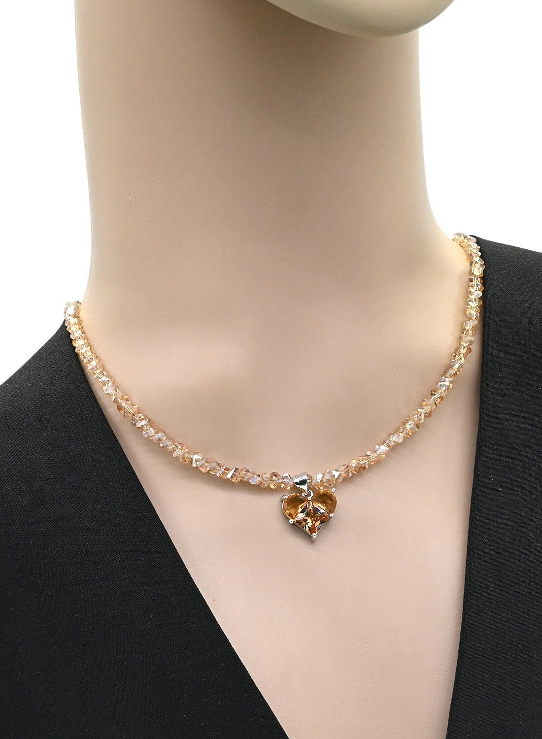 Бусы, циркон