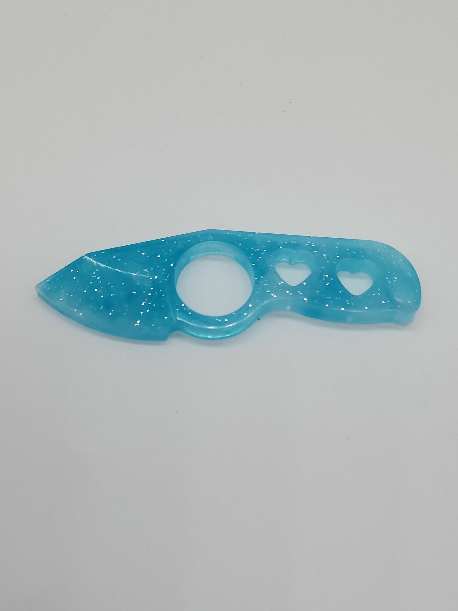 Сувенирный нож из эпоксидной смолы, брелок