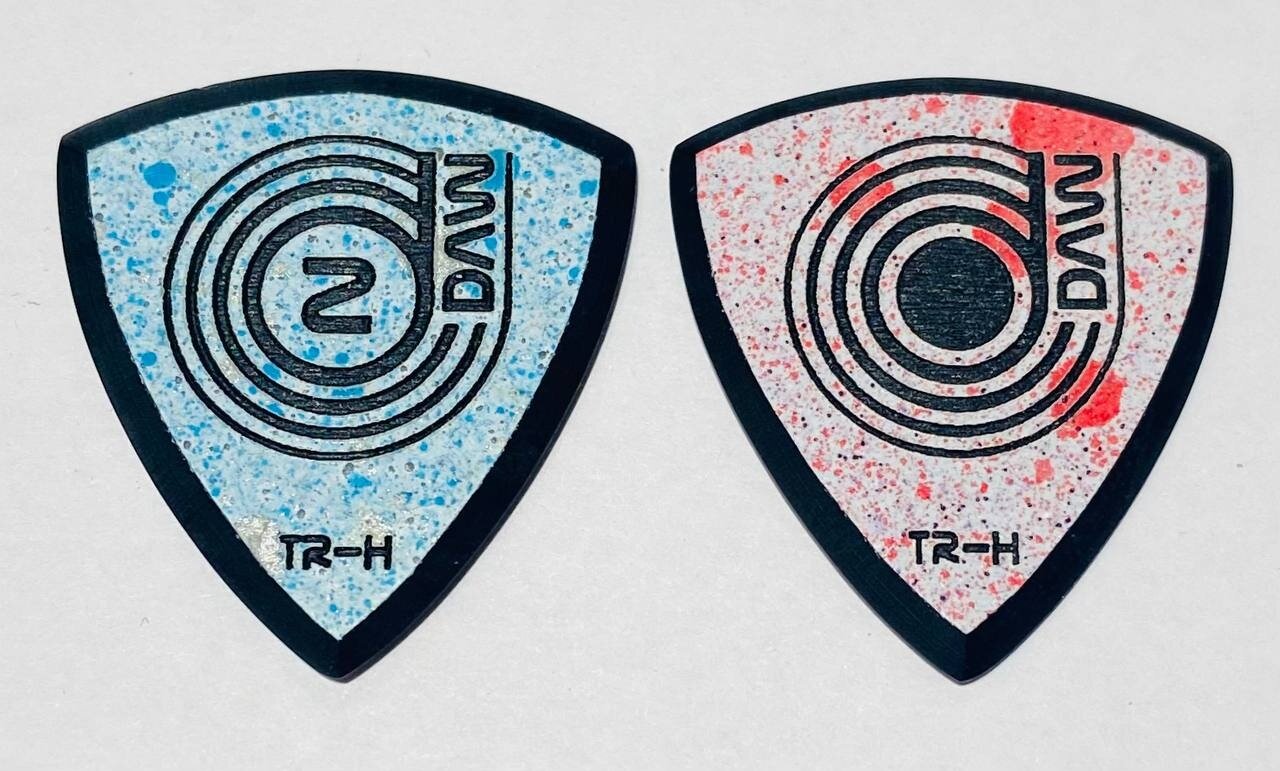 Медиатор Daw Man Supernova, HYBRID-P, 2 мм, 1 шт.
