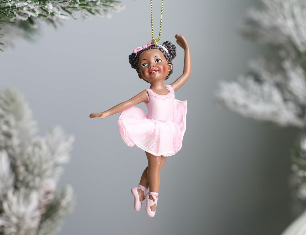 Ёлочная игрушка сюзетта - начинающая балерина, серия любимые детские игрушки, полистоун, 11 см, Kurts Adler E0481-1