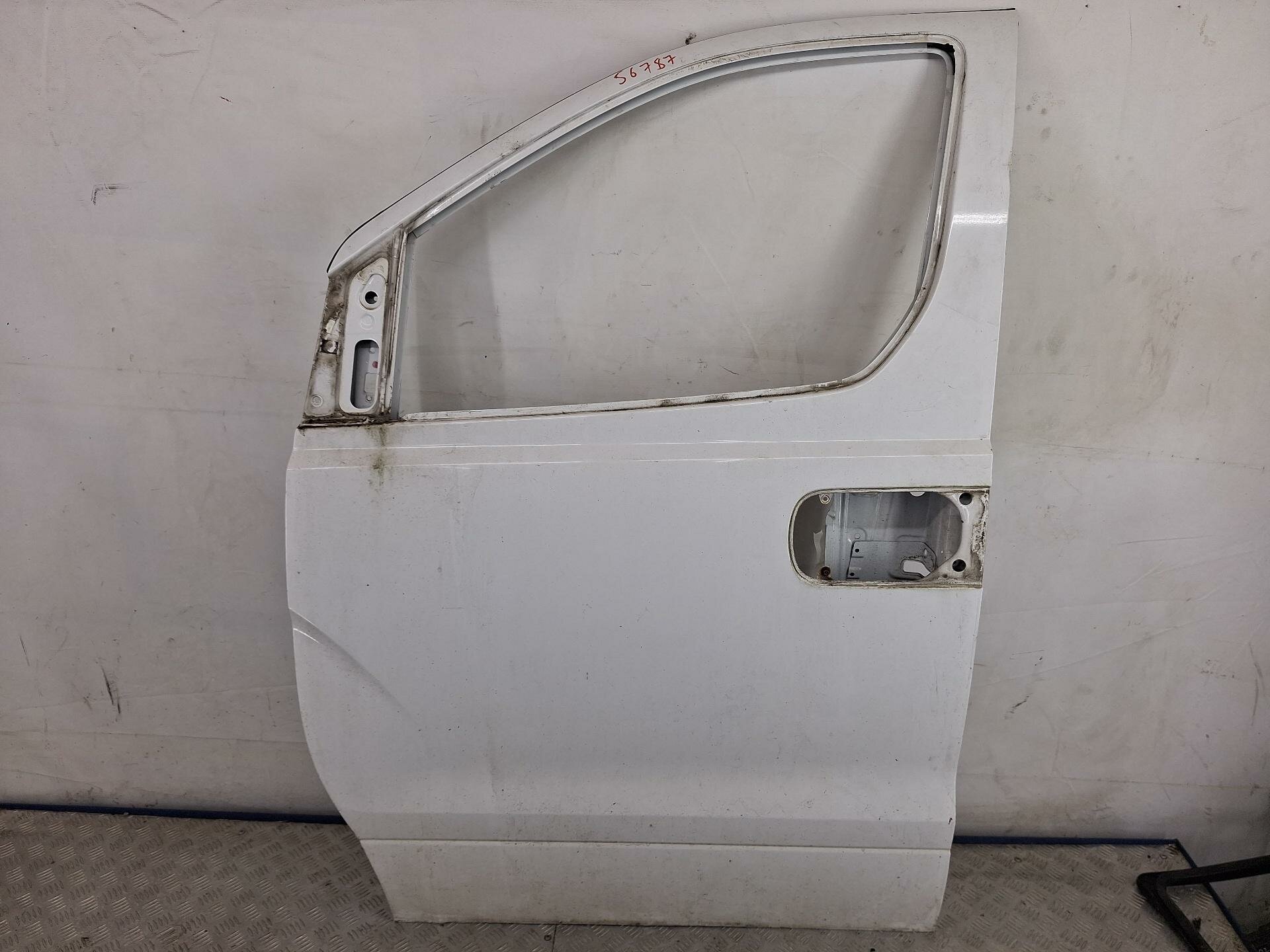 Дверь передняя левая Hyundai H1 Grand Starex 2008