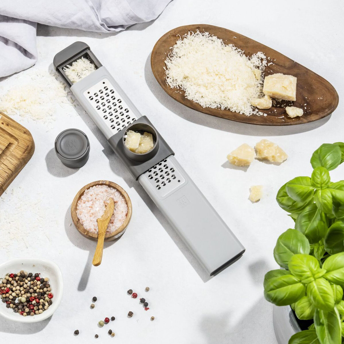 Терка ZWILLING Z-Cut, нержавеющая сталь, цвет серый, длина 27 см