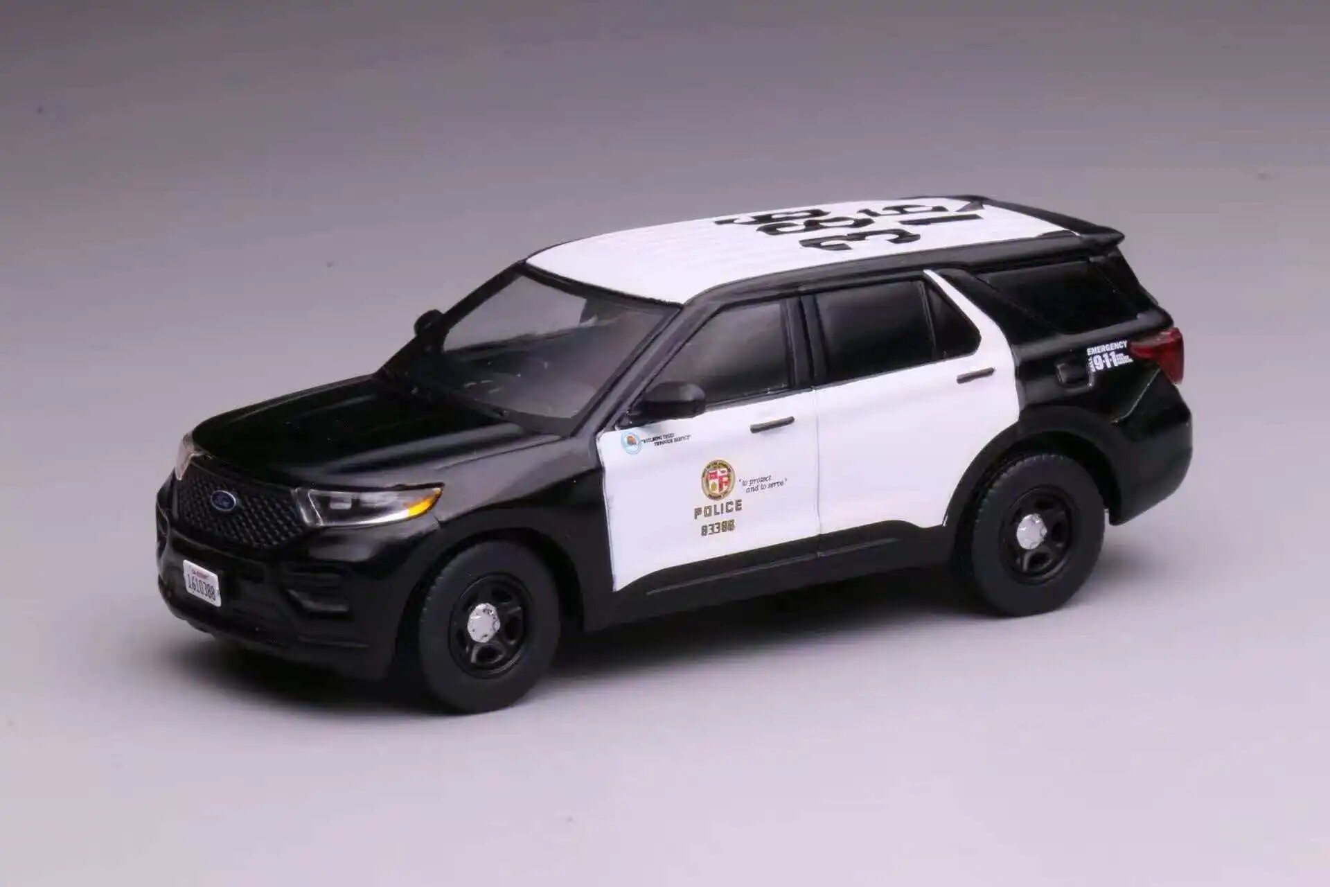 Ford Explorer Police, 1:64, слива