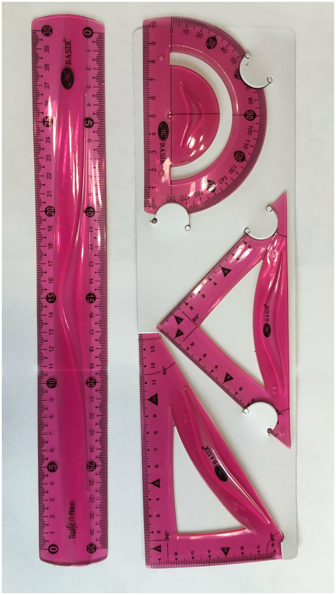 Набор пластиковых гибких линеек 4 предмета (линейка 30см, транспортир, треугольник- 2шт.)