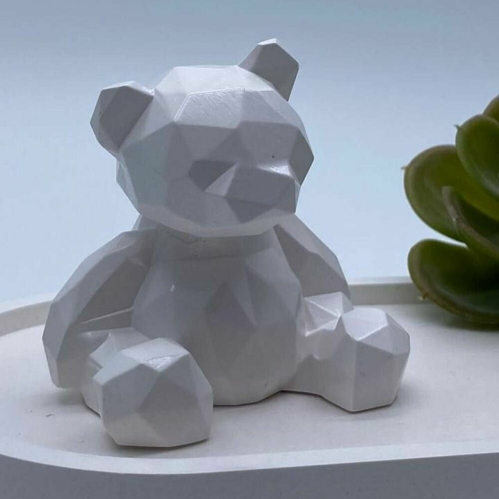 Статуэтка интерьерная "Мишка", белая глянцевая / Декоративный сувенир из гипса