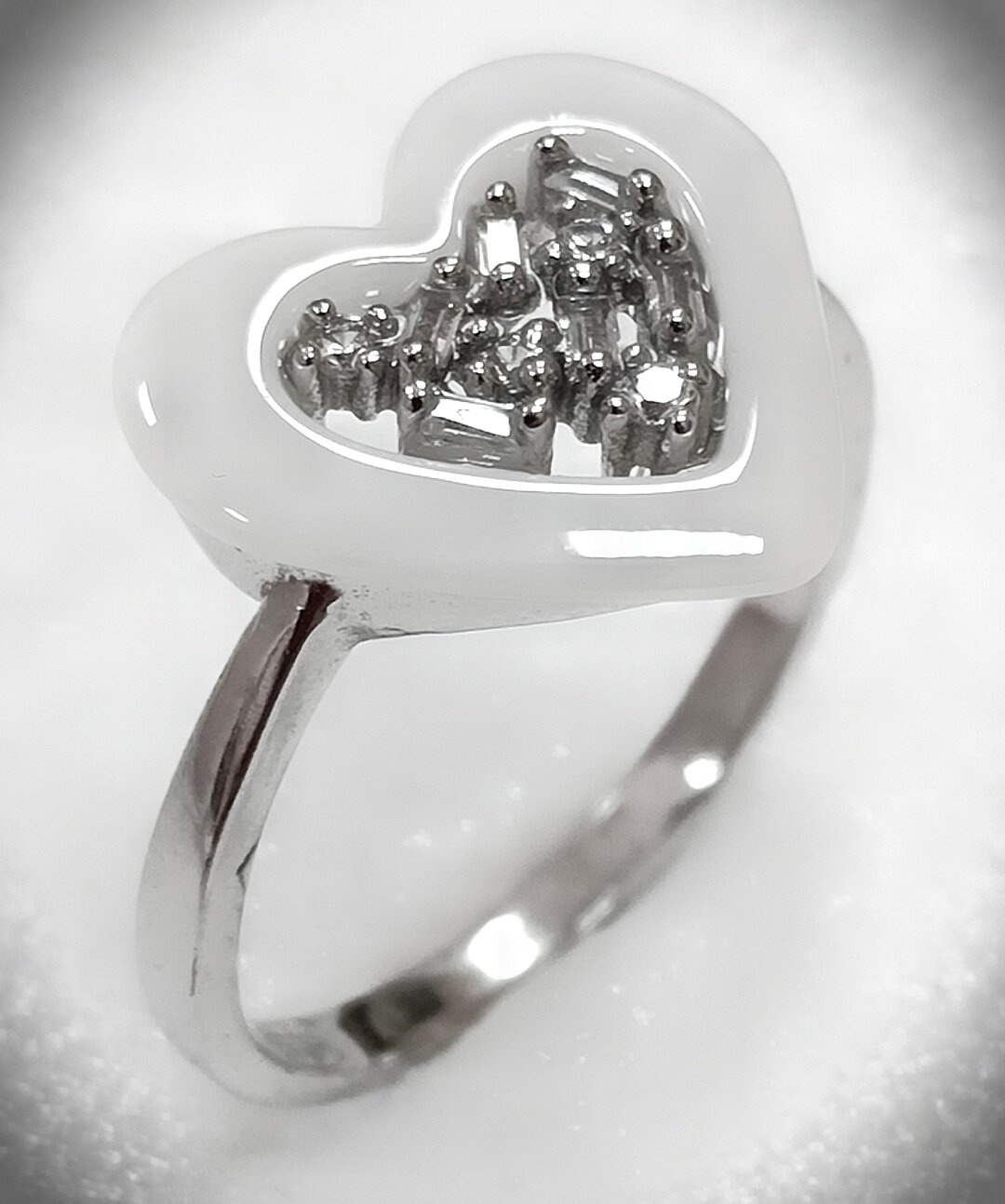 Кольцо, серебро, 925 проба, родирование, керамика, фианит