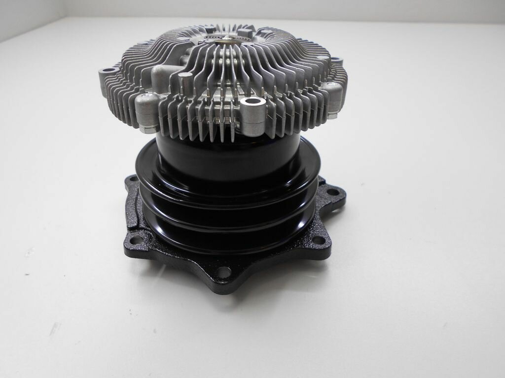 Помпа водяная NISSAN ATLAS TD27, QD32, BD30 AISIN