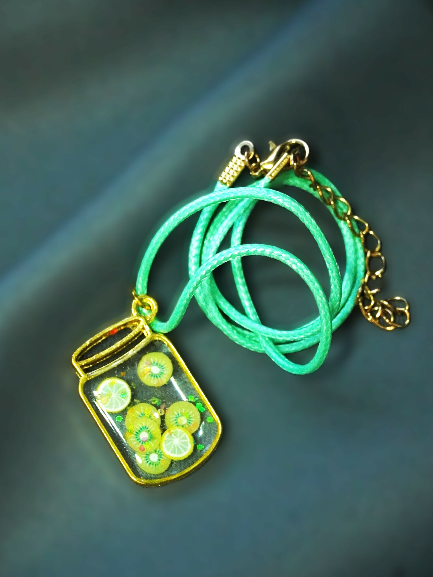 Колье, эпоксидная смола