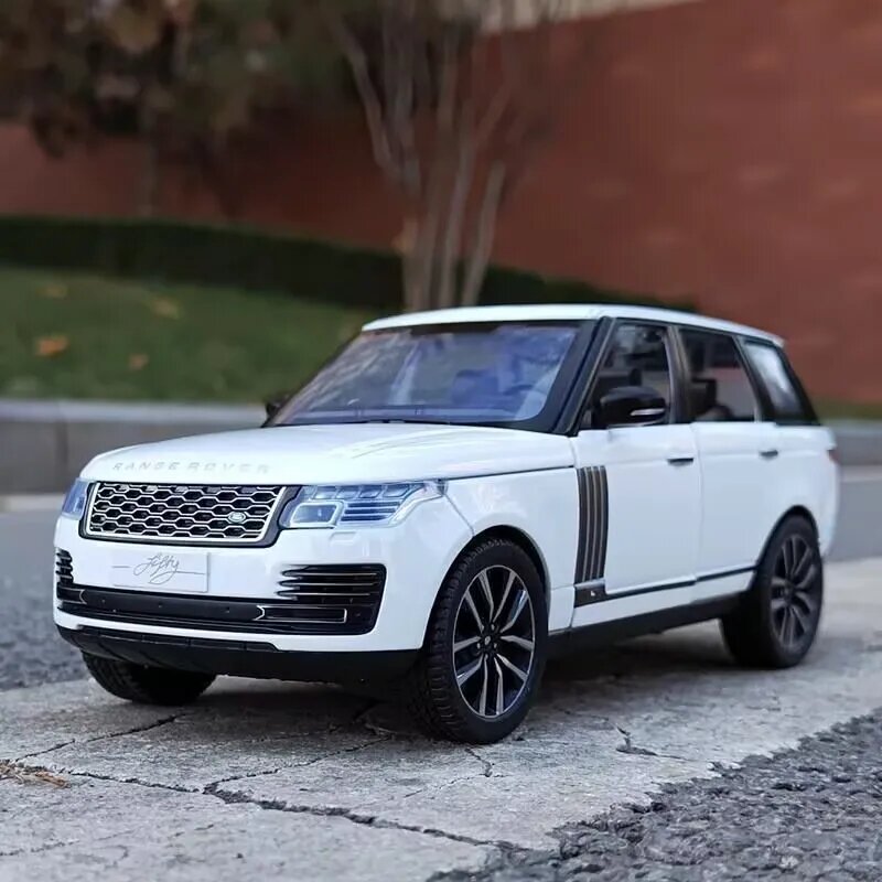 Белый Land Rover SV SUV 1:32