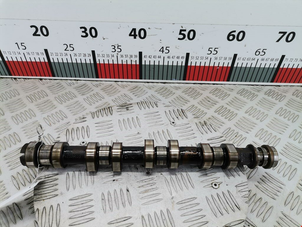 Распредвал Opel Corsa D арт. 2143617