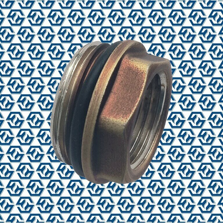 Футорка 12 на 34 / Group HS / футорка сантехническая переходная, цвет Gold PB, для подключения радиаторов