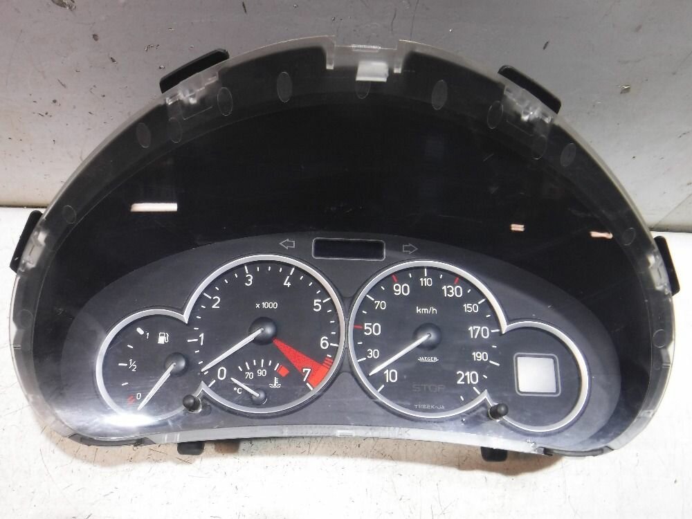 Панель приборов Peugeot 206 9659729280