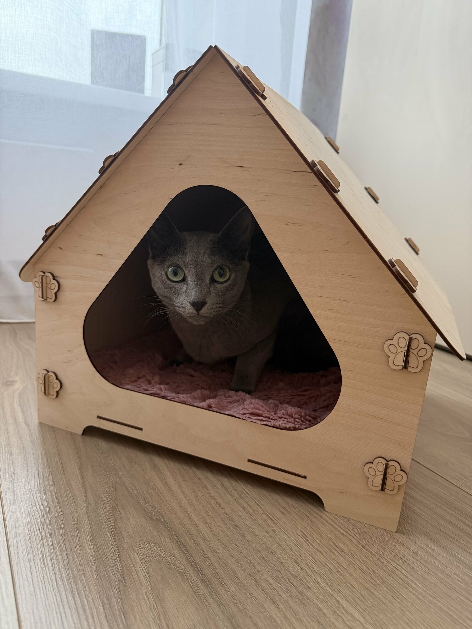 Домик Happy Mouse для животных, квадратный, дерево с ковриком