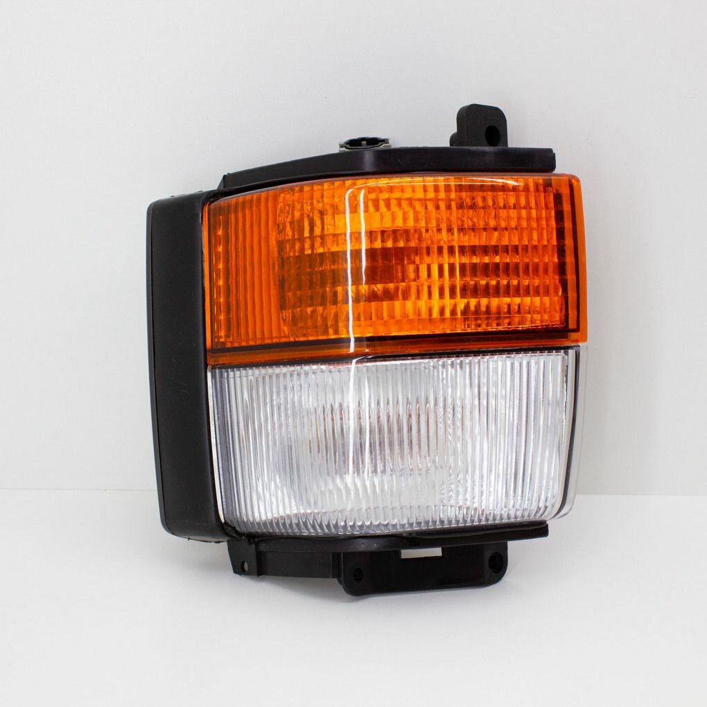 Габарит NISSAN DIESEL 10 тонн, 1987 - 1993 г, правый, вид 1, ZEVS (бело-желтый)