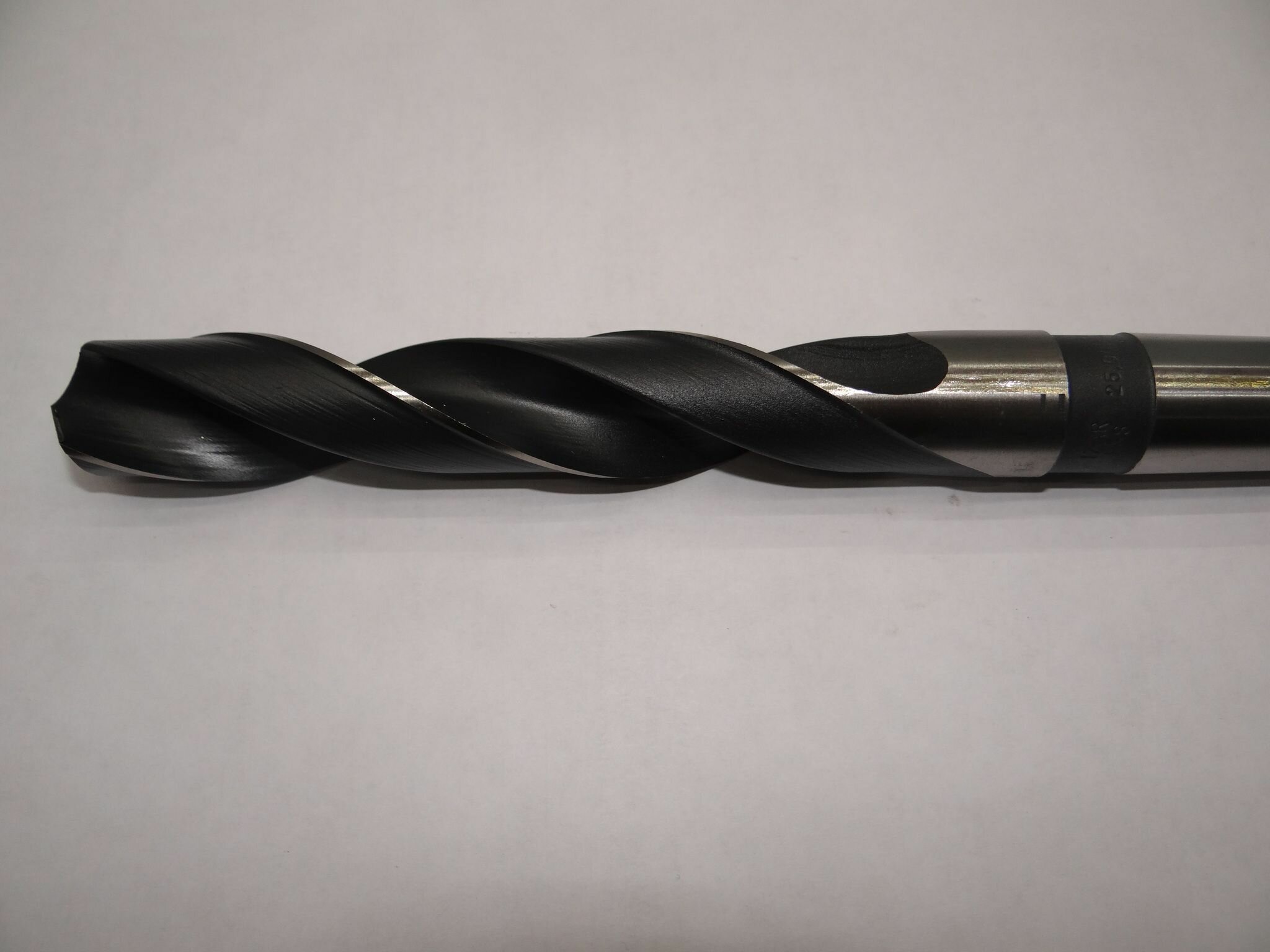 Сверло по металлу с к/х DIN-345N Ref. 1110 25мм (145х280) К/М 3 HSS IZAR Испания