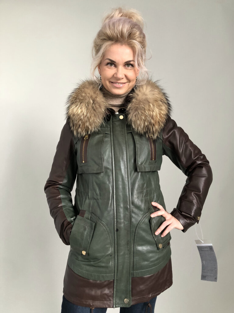 Парка женская GRAFINA нат.кожа цв.комбинированный р.42-44 дл.70 см /11427/