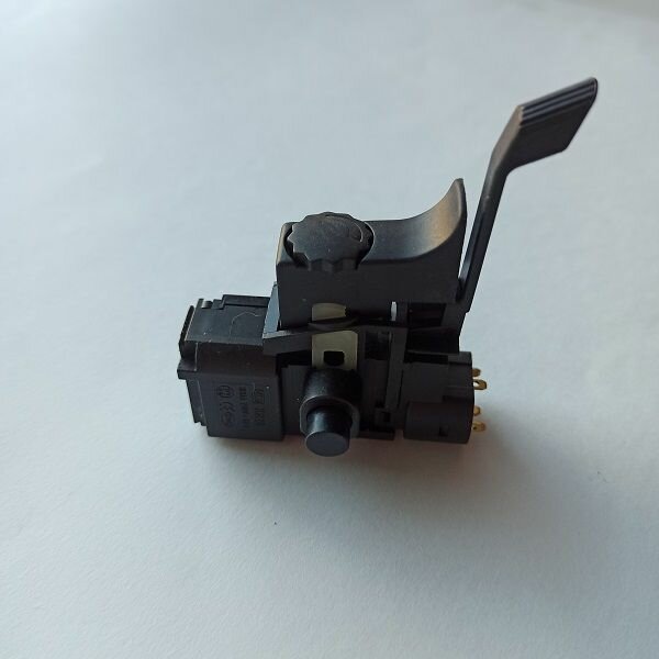 Выключатель AEZ №150; для перфоратора BOSCH GBH 2-24, GAH 500DSR с регулятором оборотов