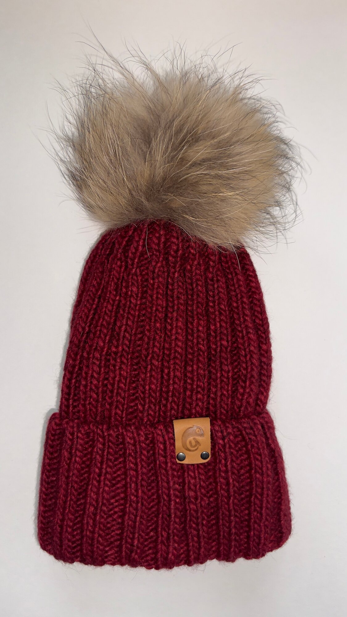 Шапка-бини вязаная шапка с меховым помпоном для женщин